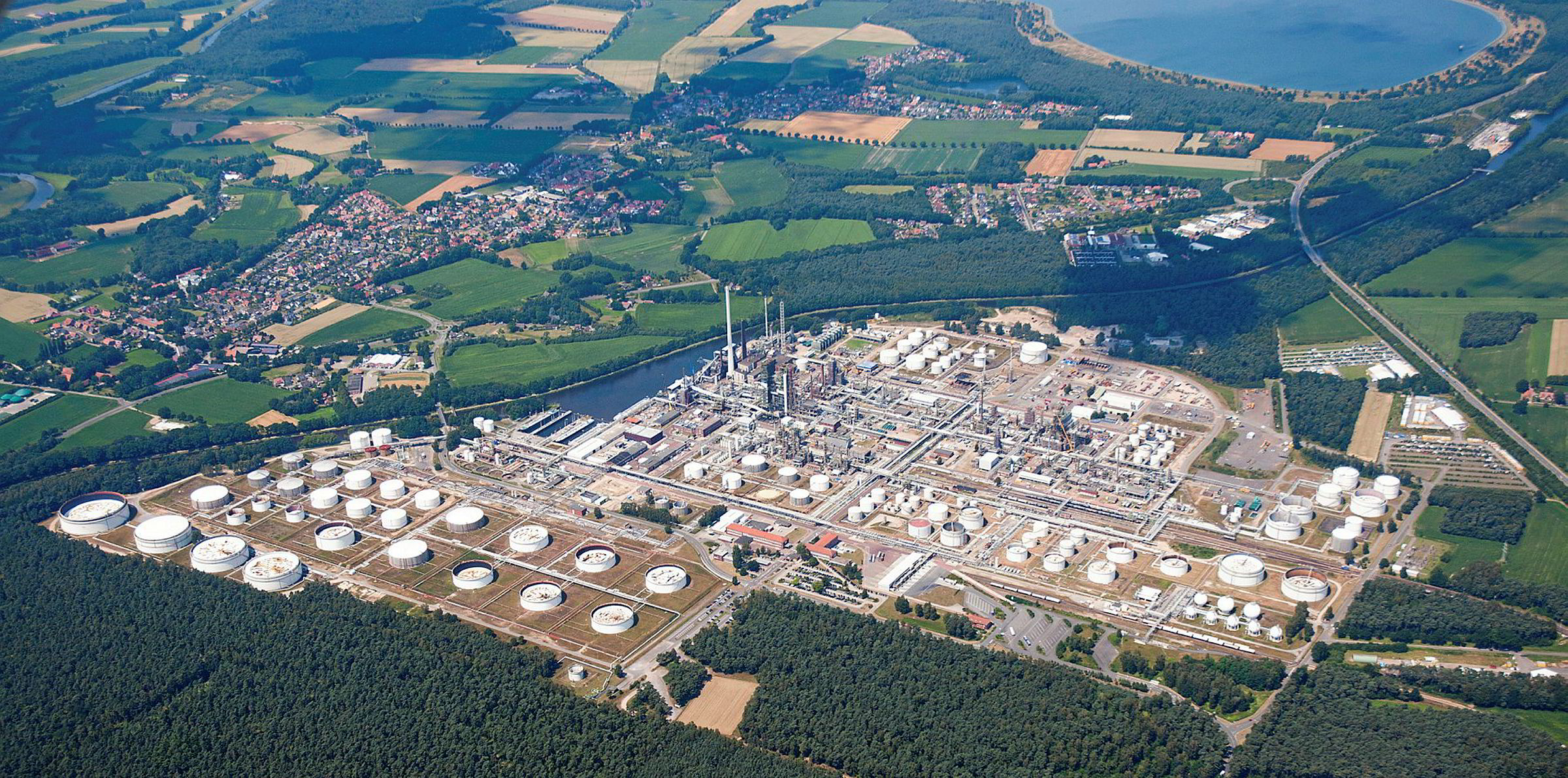 BP teams up with Orsted for German green hydrogen development ...