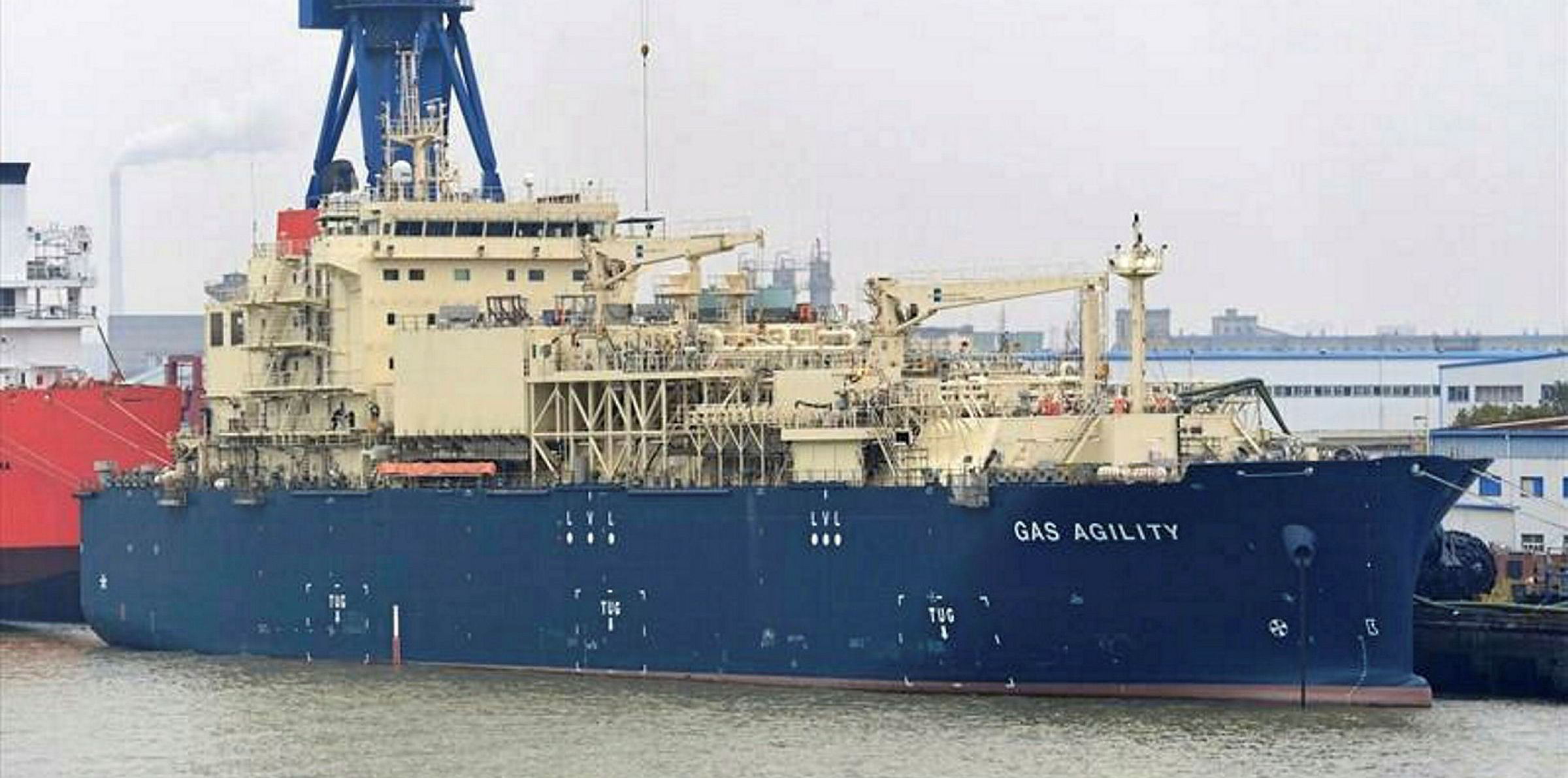 World’s largest LNG bunker vessel arrives off new home port | TradeWinds