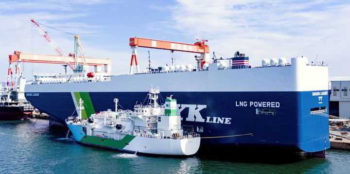 Japan carries out first LNG ship-to-ship bunkering operation | TradeWinds