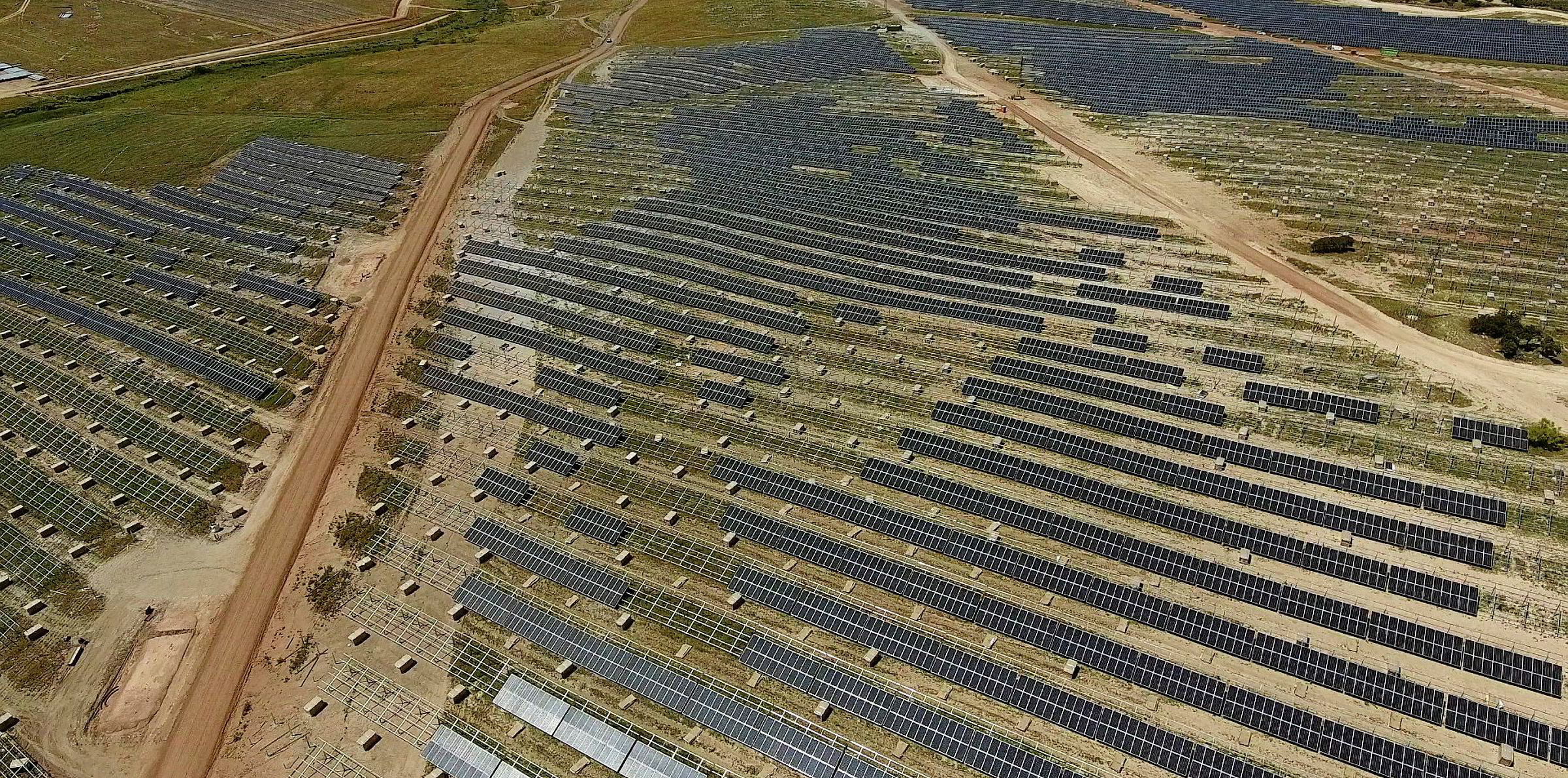 Europe's biggest PV farm gets home-stretch backing from banks | Recharge