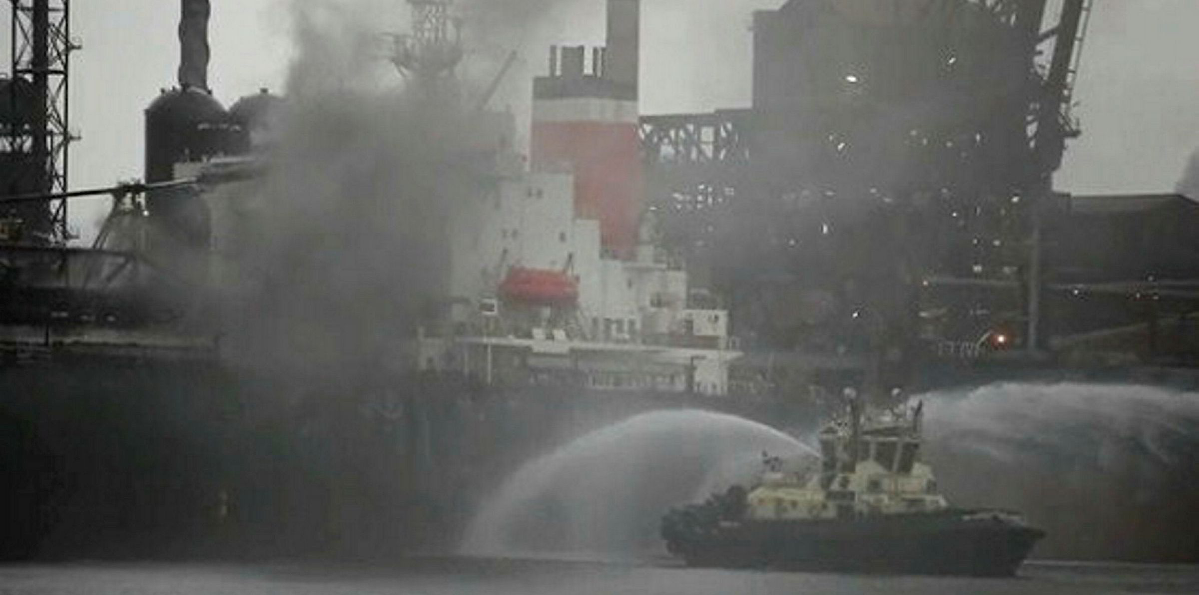 Crew evacuated as CSL bulker burns | TradeWinds