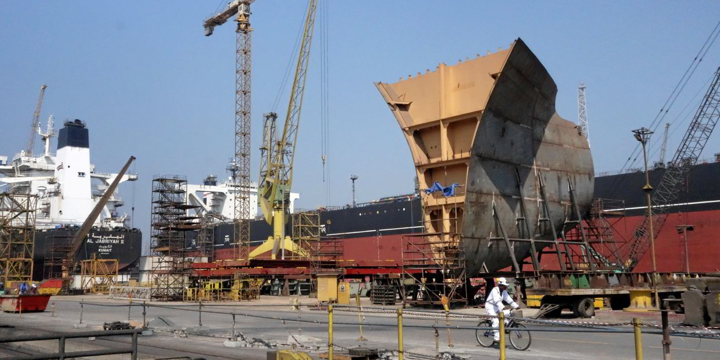 Shipbuilding boom and oil prices keep Dubai’s Drydocks World busy ...
