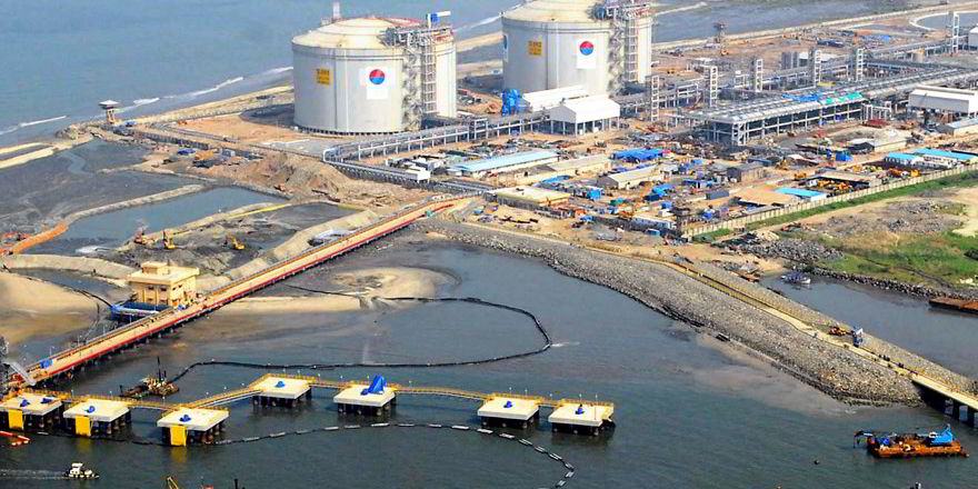 India's L&T lands 'significant' Petronet LNG expansion contract ...