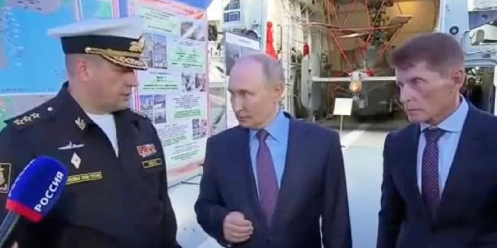 Putin visits new yard site as Russia plots more tankers and gas ...