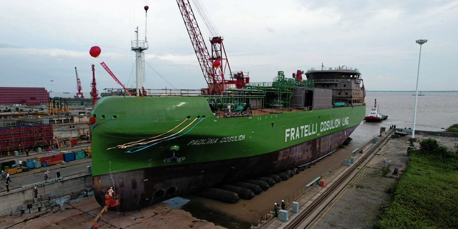 Petronas lines up Fratelli Cosulich LNG bunker vessel | TradeWinds