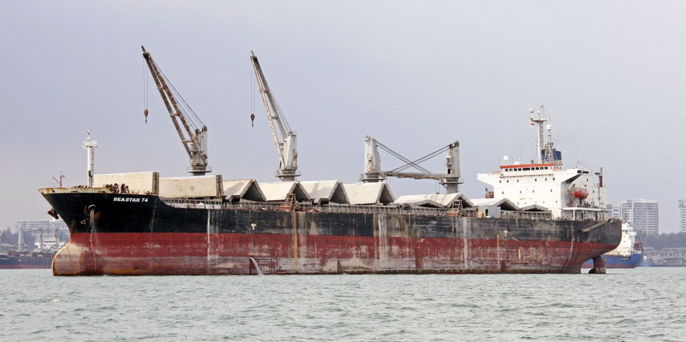 Owners of ancient handy bulkers earn hefty profits from trading sales ...