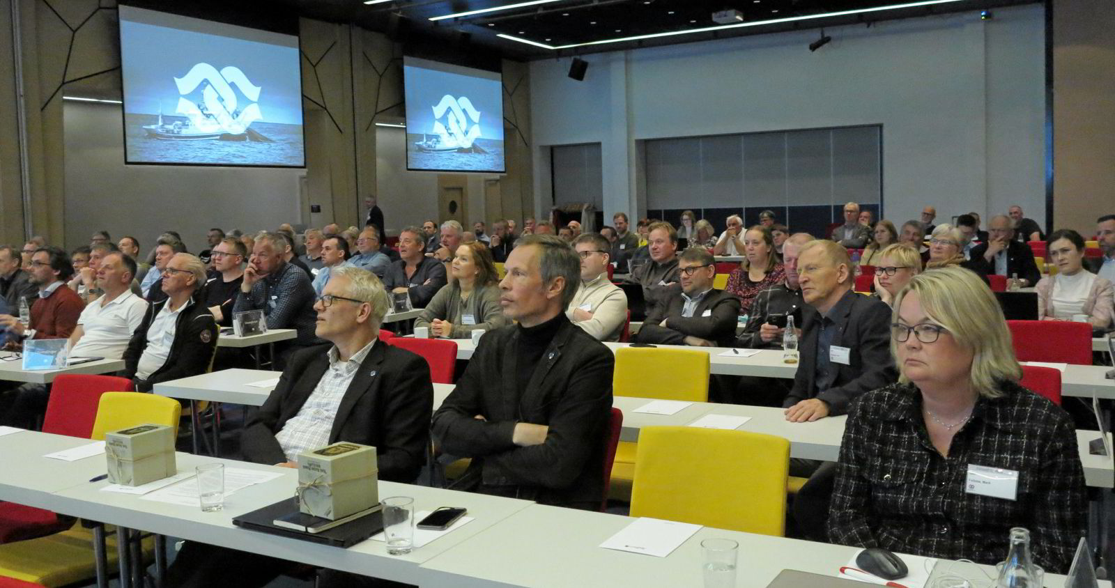 Bestandsvurdering og likestilling var tema da Sildelaget samlet seg ...