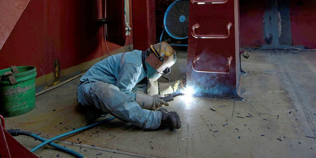 Sun Enterprises books aframax tanker newbuildings at Daehan | TradeWinds