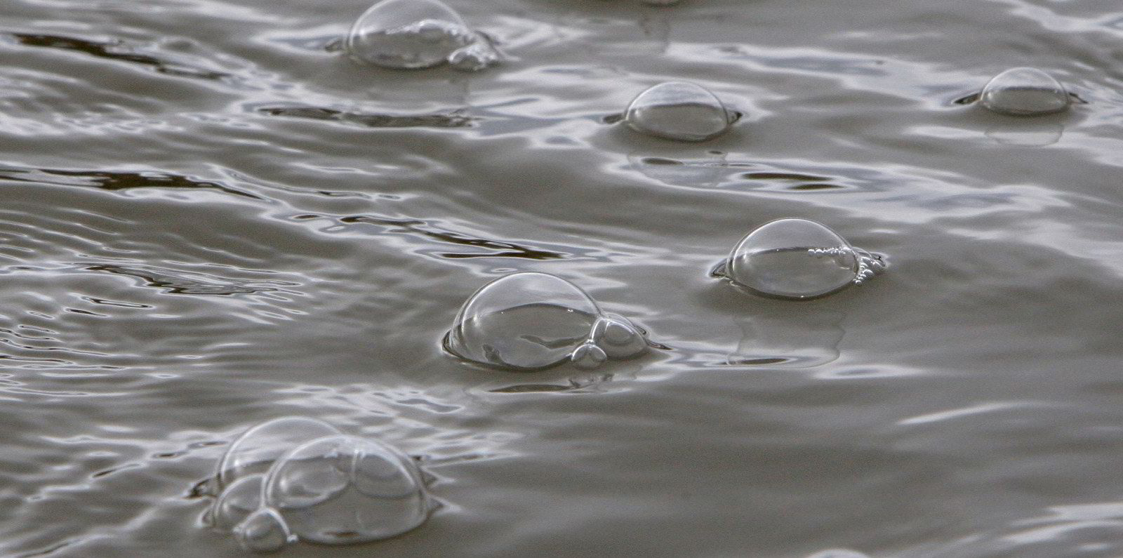 No immediate threat: Petronas monitoring unidentified gas bubbles offshore Malaysia | Upstream ...