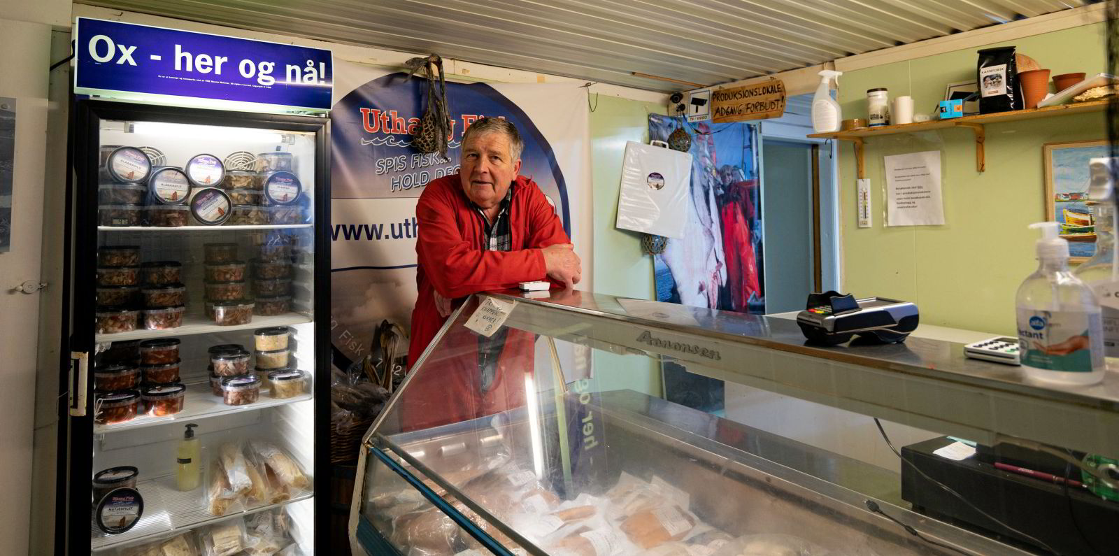 Bli med inn på et fiskemottak av den gamle sorten: – Det er bare her vi ...