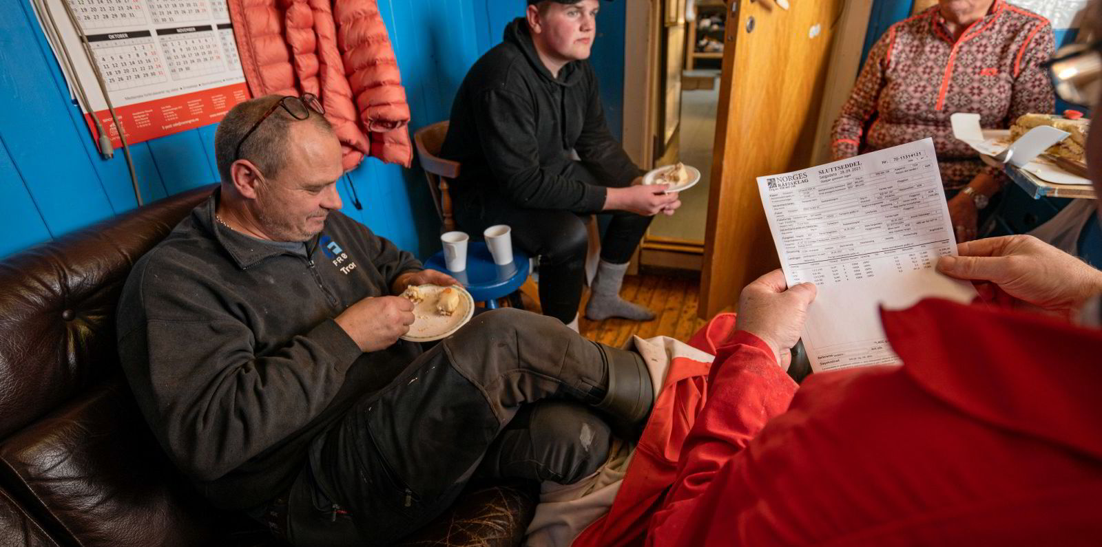 Bli med inn på et fiskemottak av den gamle sorten: – Det er bare her vi ...