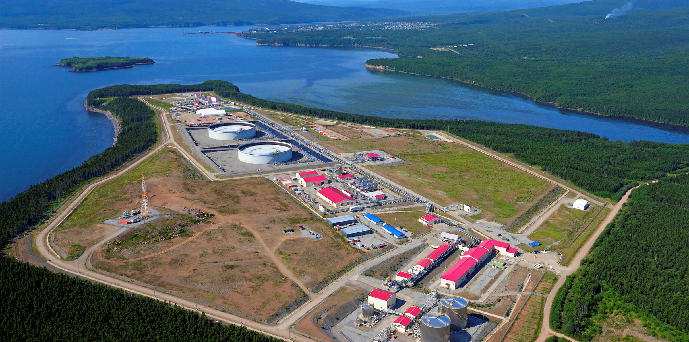Prized deal dished out at ExxonMobil-connected LNG scheme in Russia's ...