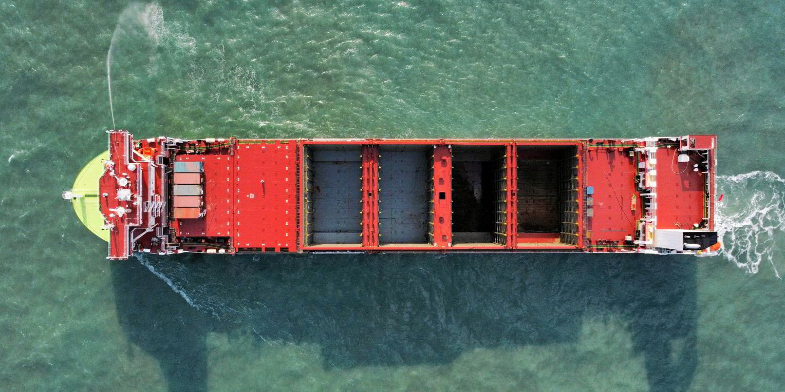 Evergreen and X-Press Feeders team up on intra-Europe green methanol ...