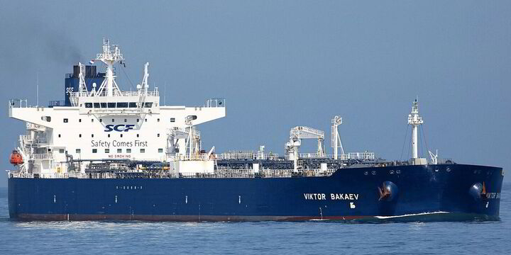 Russian tankers ply Arctic route as Putin seeks Urals crude outlet ...