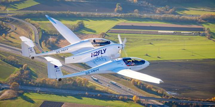 Hydrogen-powered electric plane makes first flight between two ...