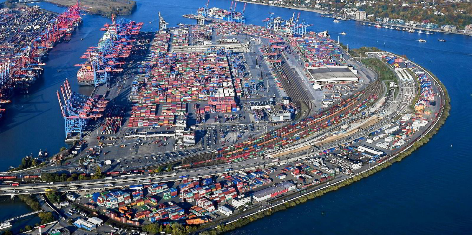 BP unveils plan for green hydrogen terminal in Germany that would ...