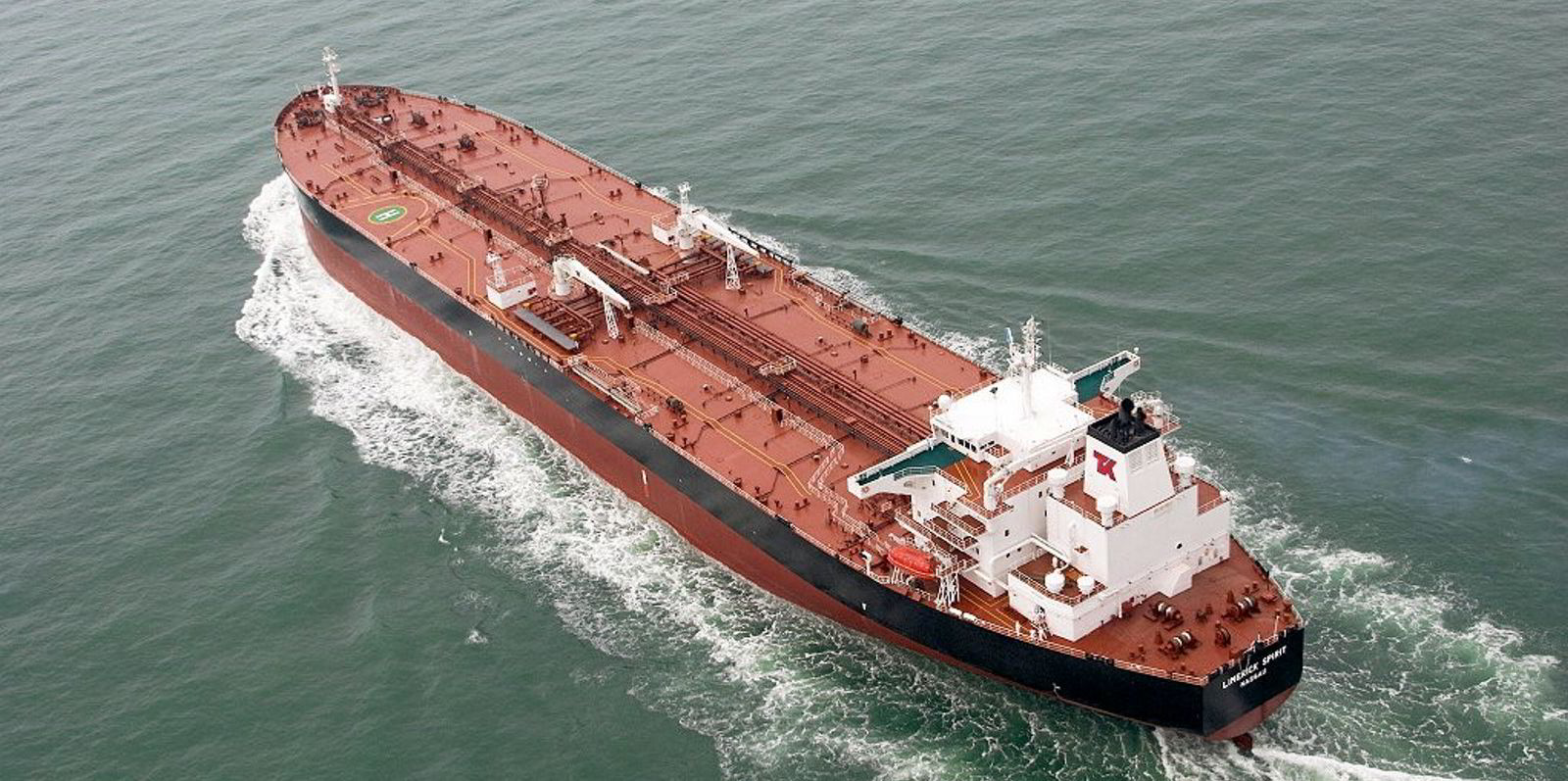 Product tankers continue high earnings as suezmaxes jump | TradeWinds