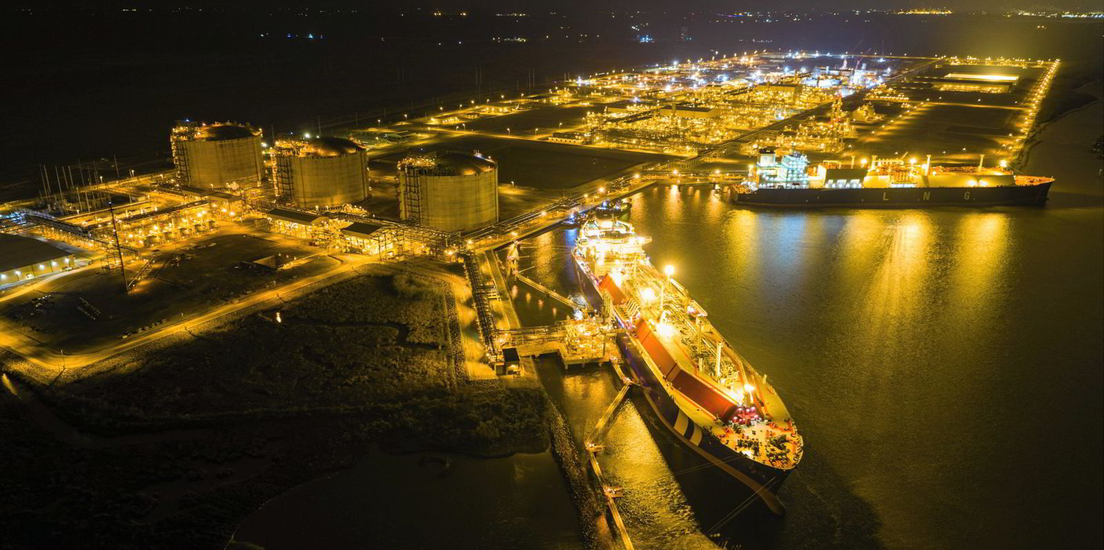 MOL tipped as winner of Ineos two-LNG ship tender | TradeWinds