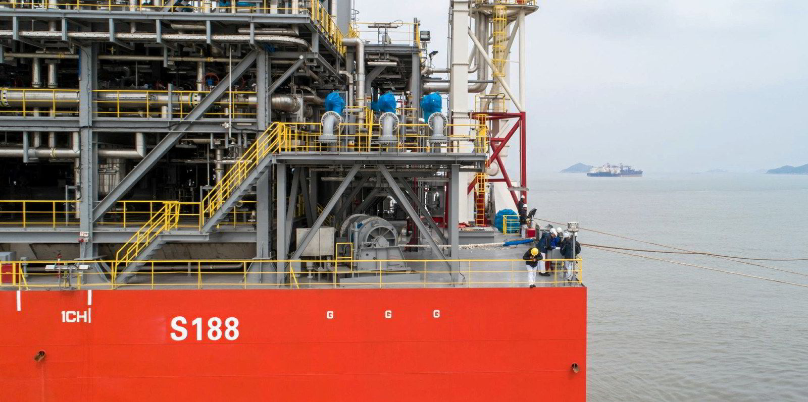 Russia slashes European gas supplies as US tops LNG export pack ...