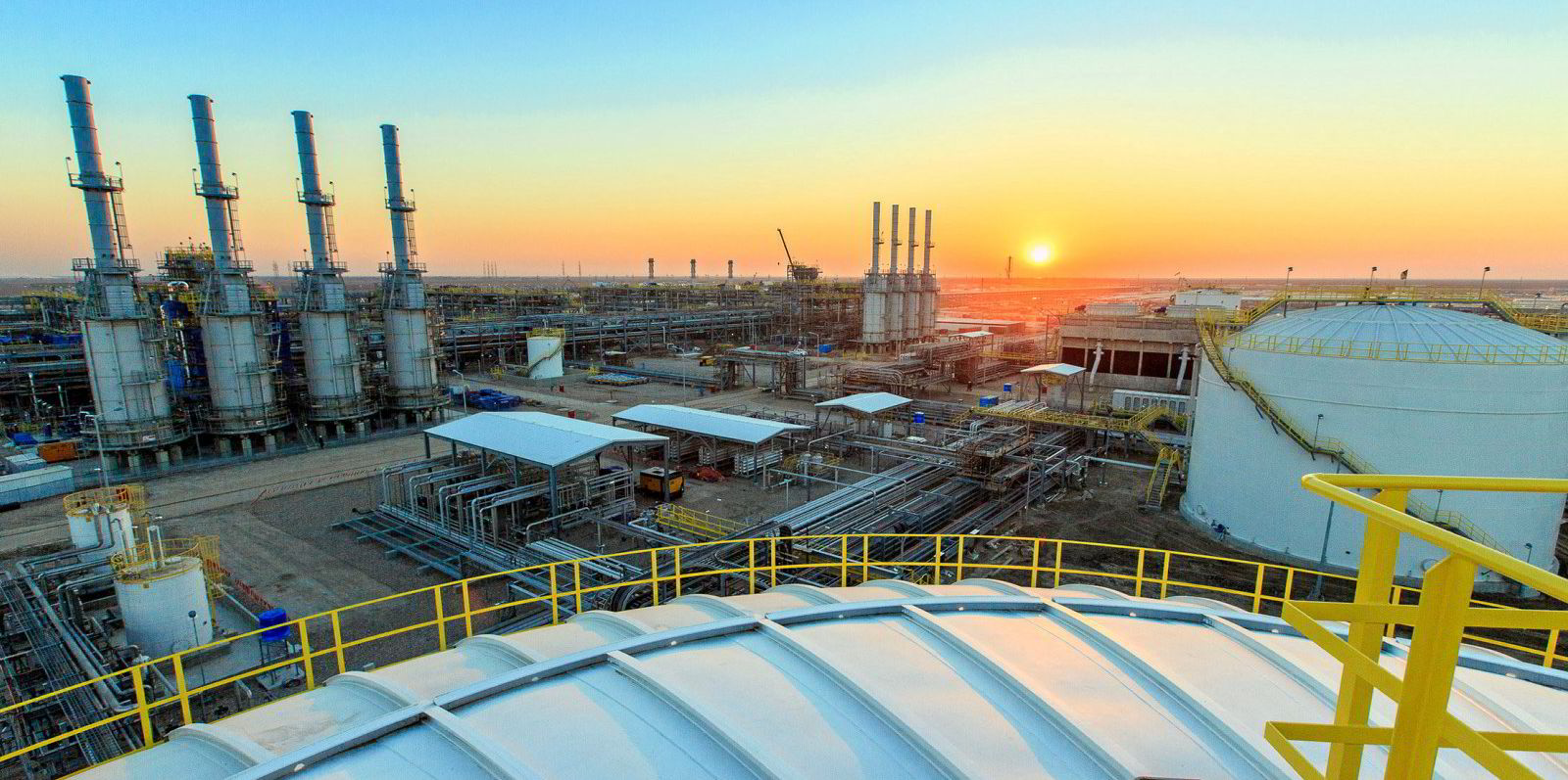 Three contracting giants battle it out for prized Qatargas North Field ...