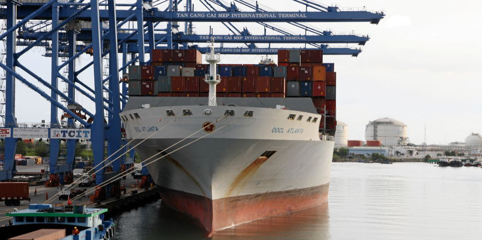 Bellwether OOCL logs record revenue as container ship boom endures ...
