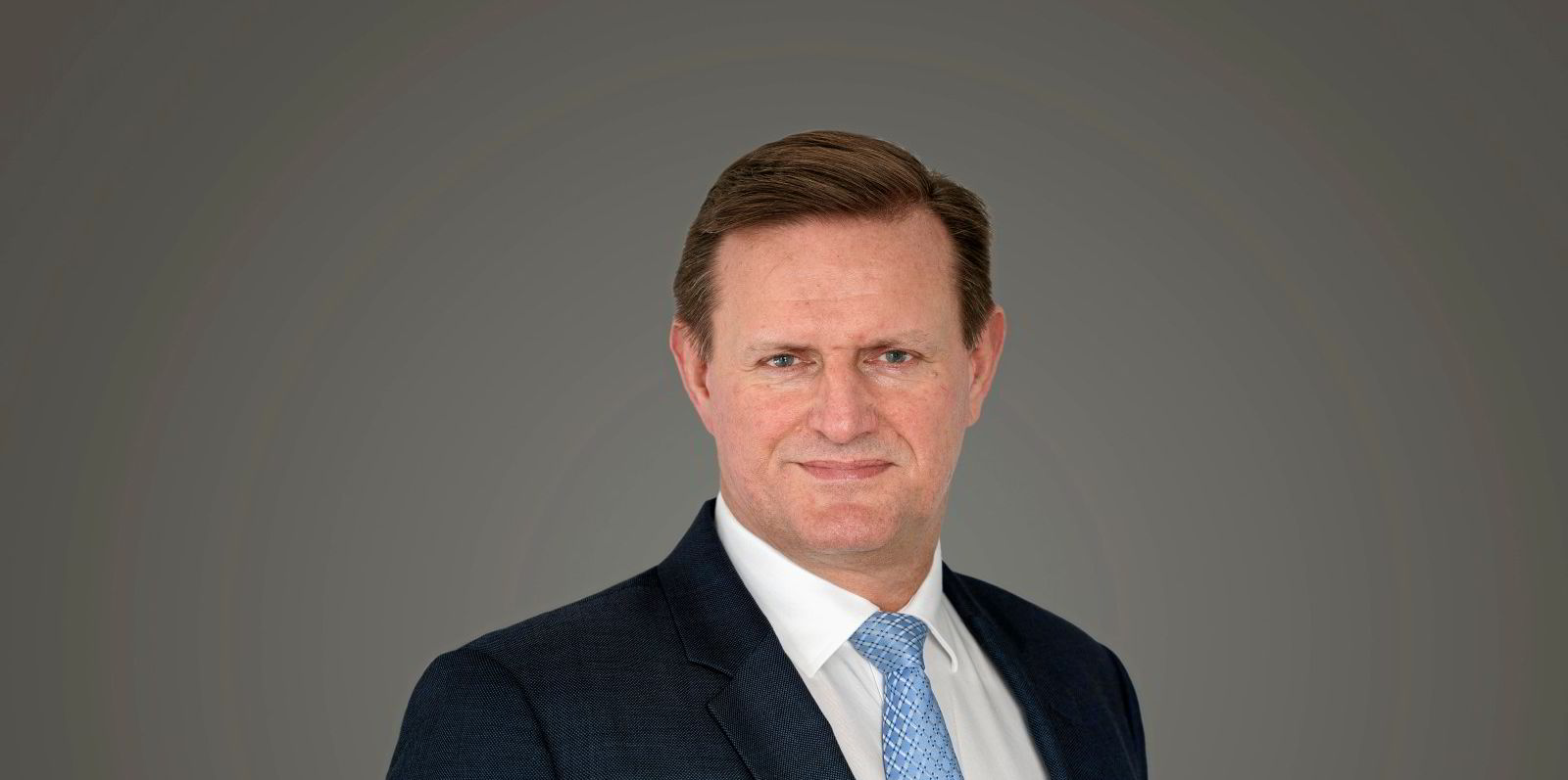 Seaspan closes 'innovative' $838m ECA-backed lease financing, with more ...