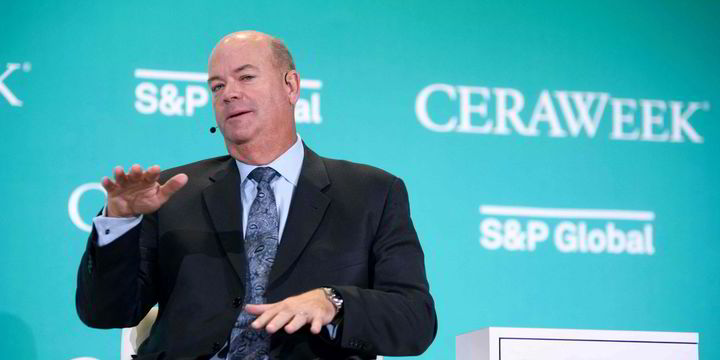 ConocoPhillips net profit slumps almost 40% due to lower energy prices ...