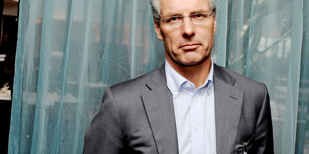 Per Grieg jr. tar sitt landbaserte lakseselskap på børs - Proximar blir ...