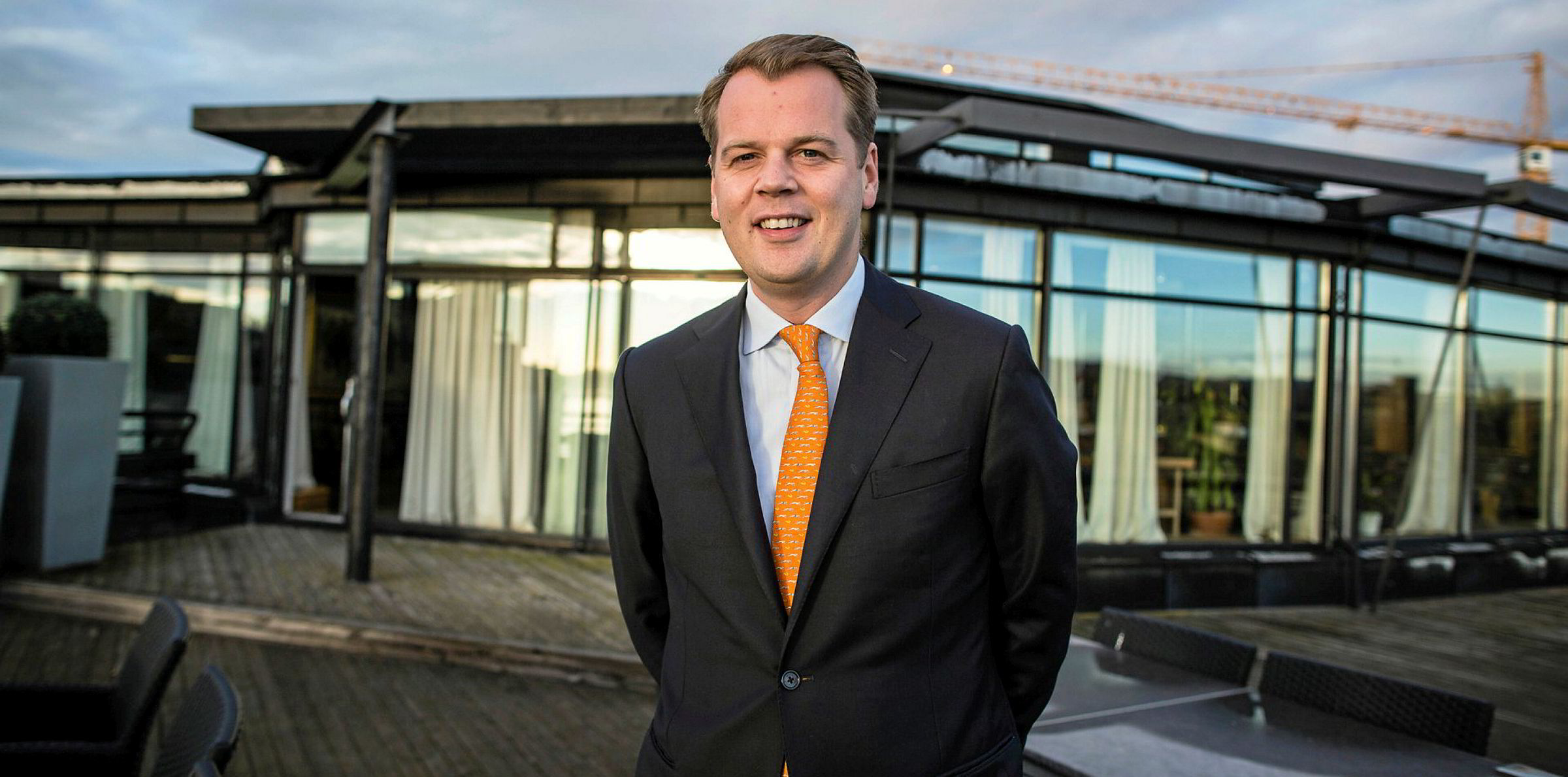 Frontline CEO Robert Hvide Macleod steps down on 'very friendly terms ...